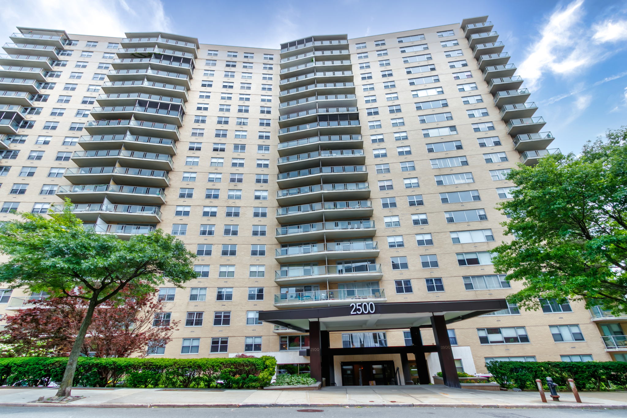 2500 Johnson Ave #5J, Bronx | Marc Scolari Photography