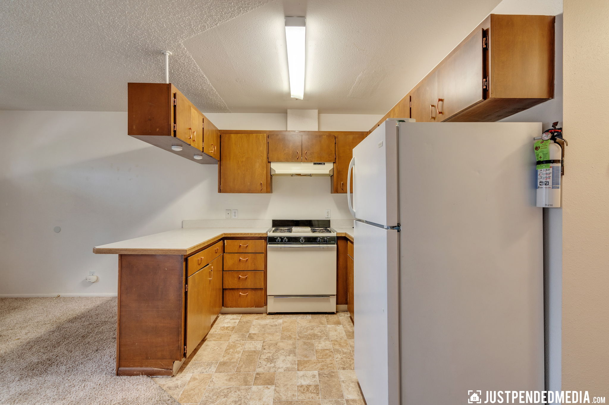 3137 Raspberry Rd, Anchorage, AK 99502 | Just Pended Media