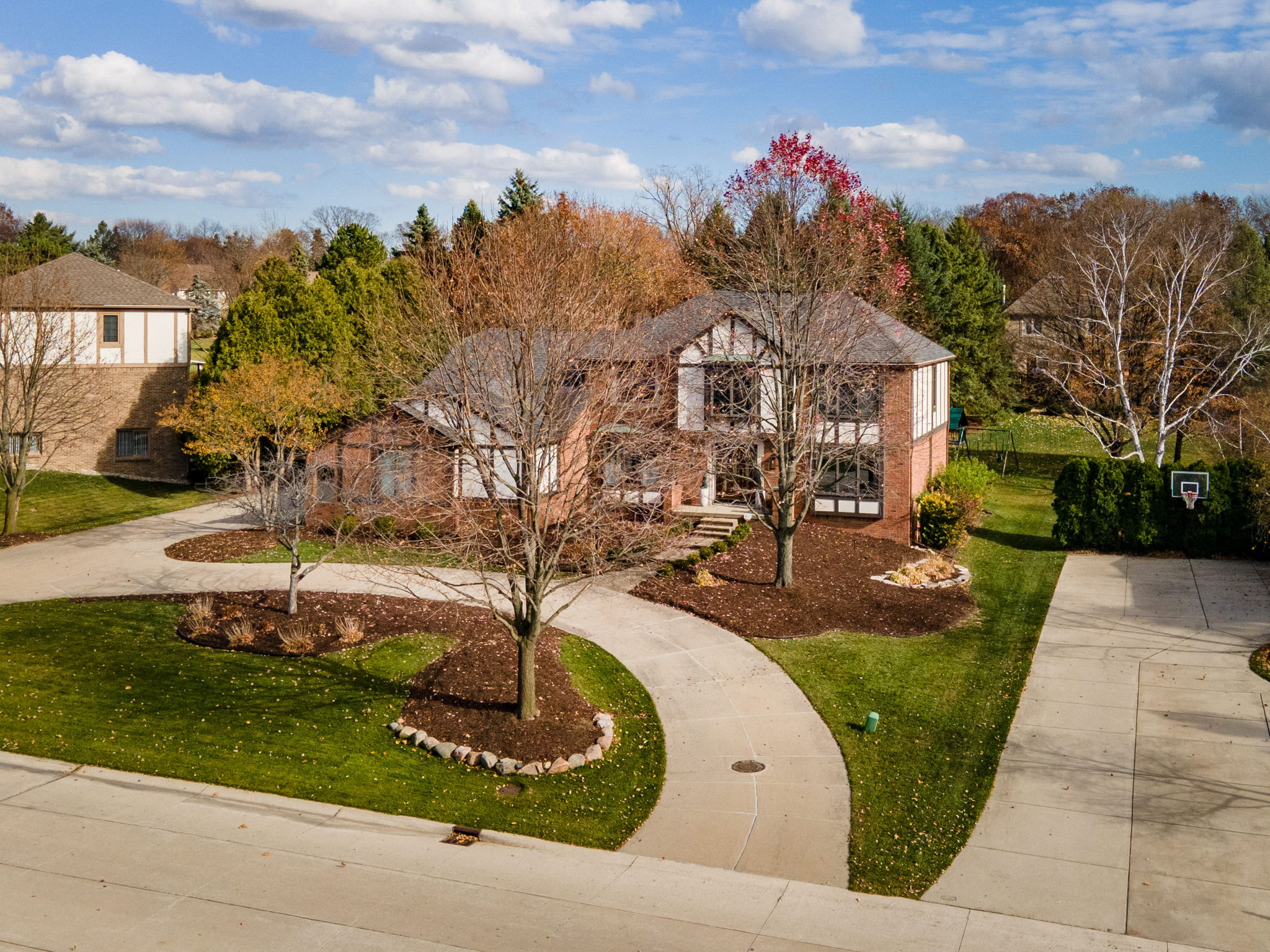 2765 Bloomfield Crossing, Bloomfield Hills, MI 48304 | Michigan Video Tours