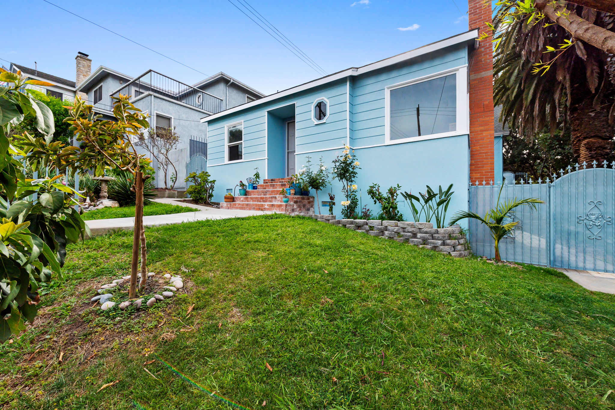 2117 S Meyler St, San Pedro, CA 90731 | Lima Bean Photography