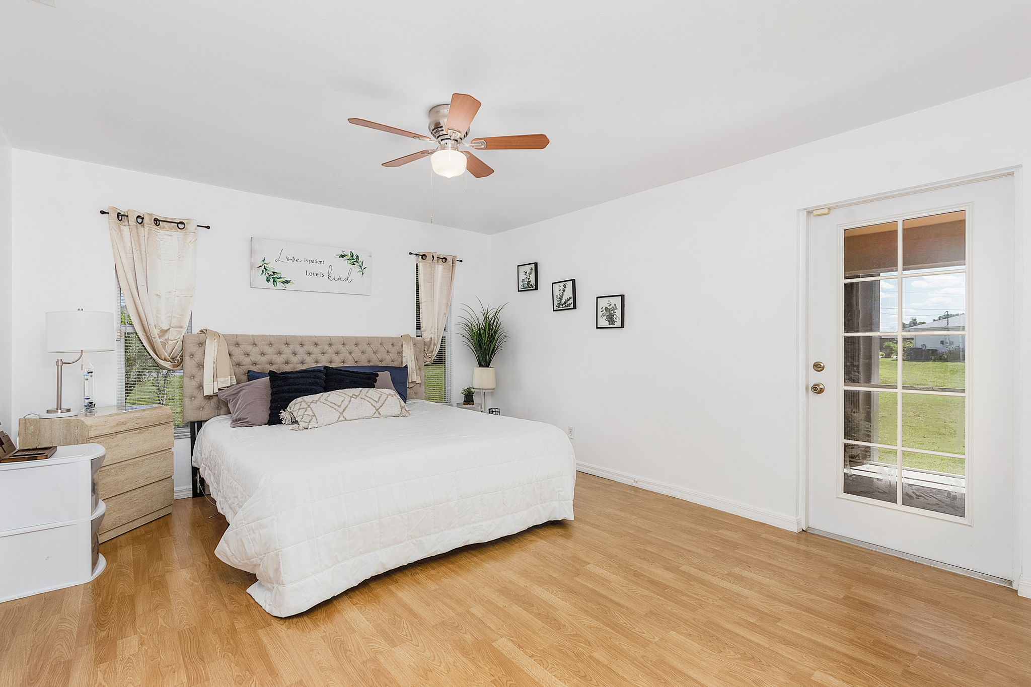 212 Rue Labonne Rd, Fort Myers, FL 33913 | VisualPRO Photography