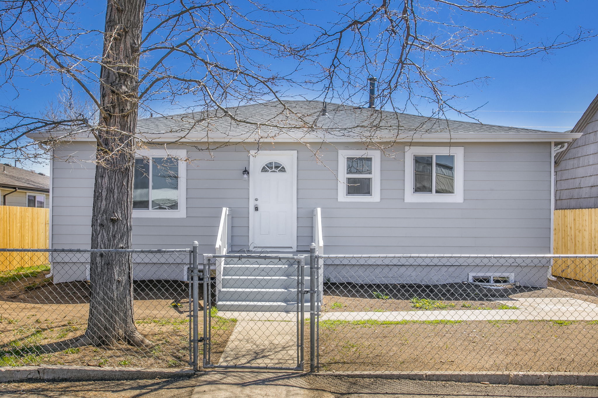 2708 9th Ave, Garden City, CO 80631 | 8z Real Estate