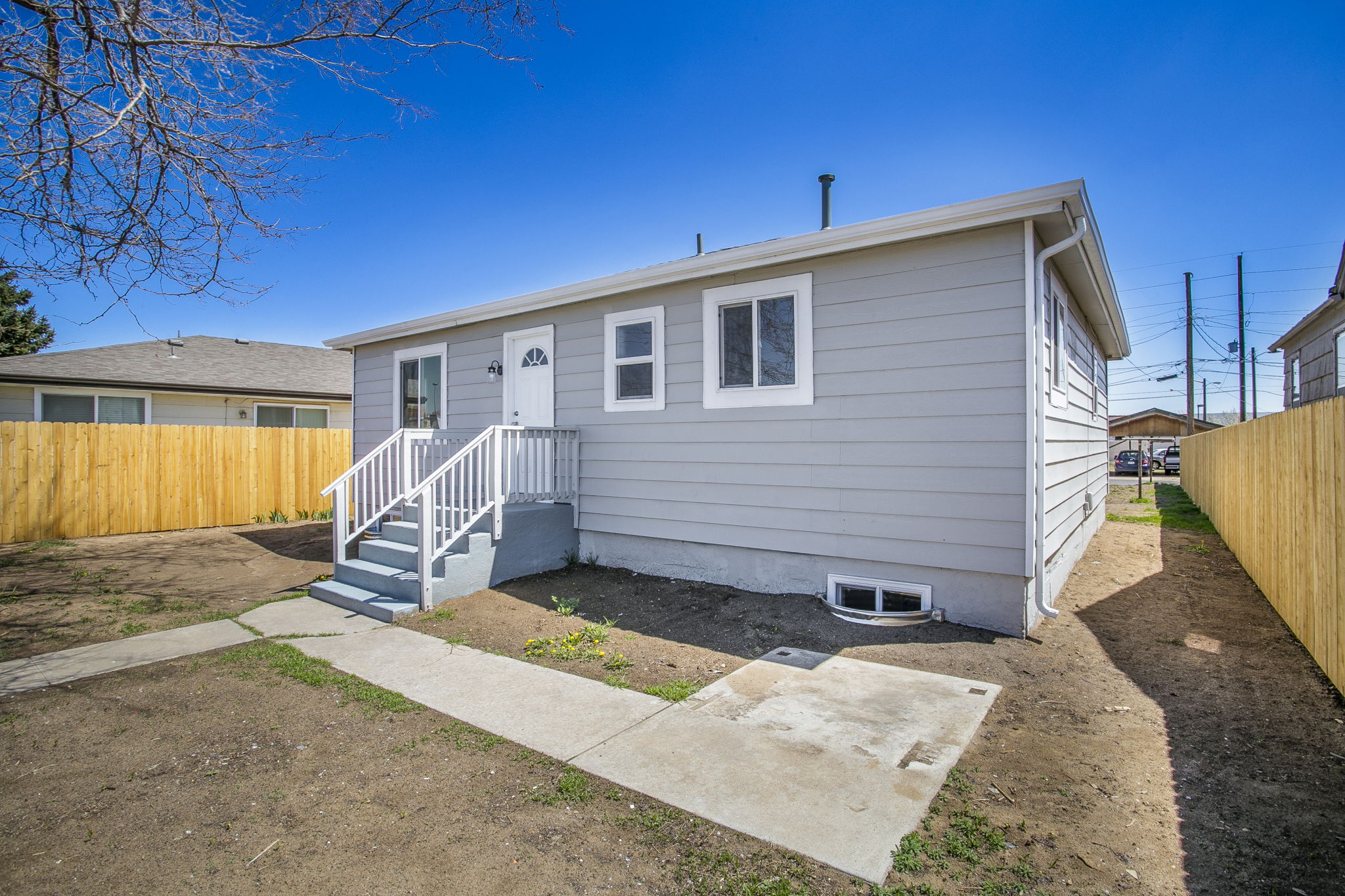 2708 9th Ave, Garden City, CO 80631 | 8z Real Estate