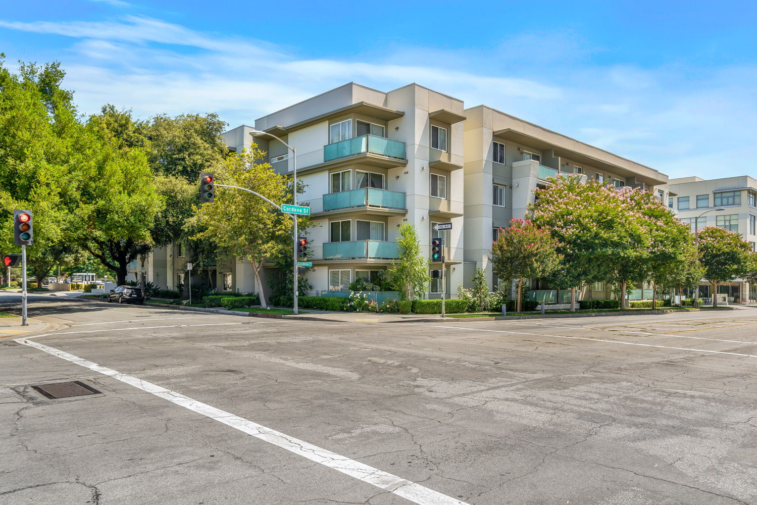 160 S Hudson Ave Apt #412, Pasadena